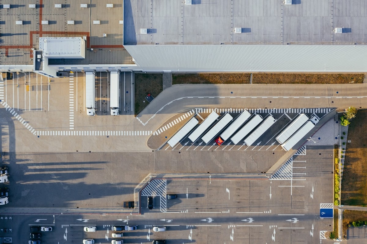 O que é hub logístico? Definição, funcionamento e benefícios! - BMF ...